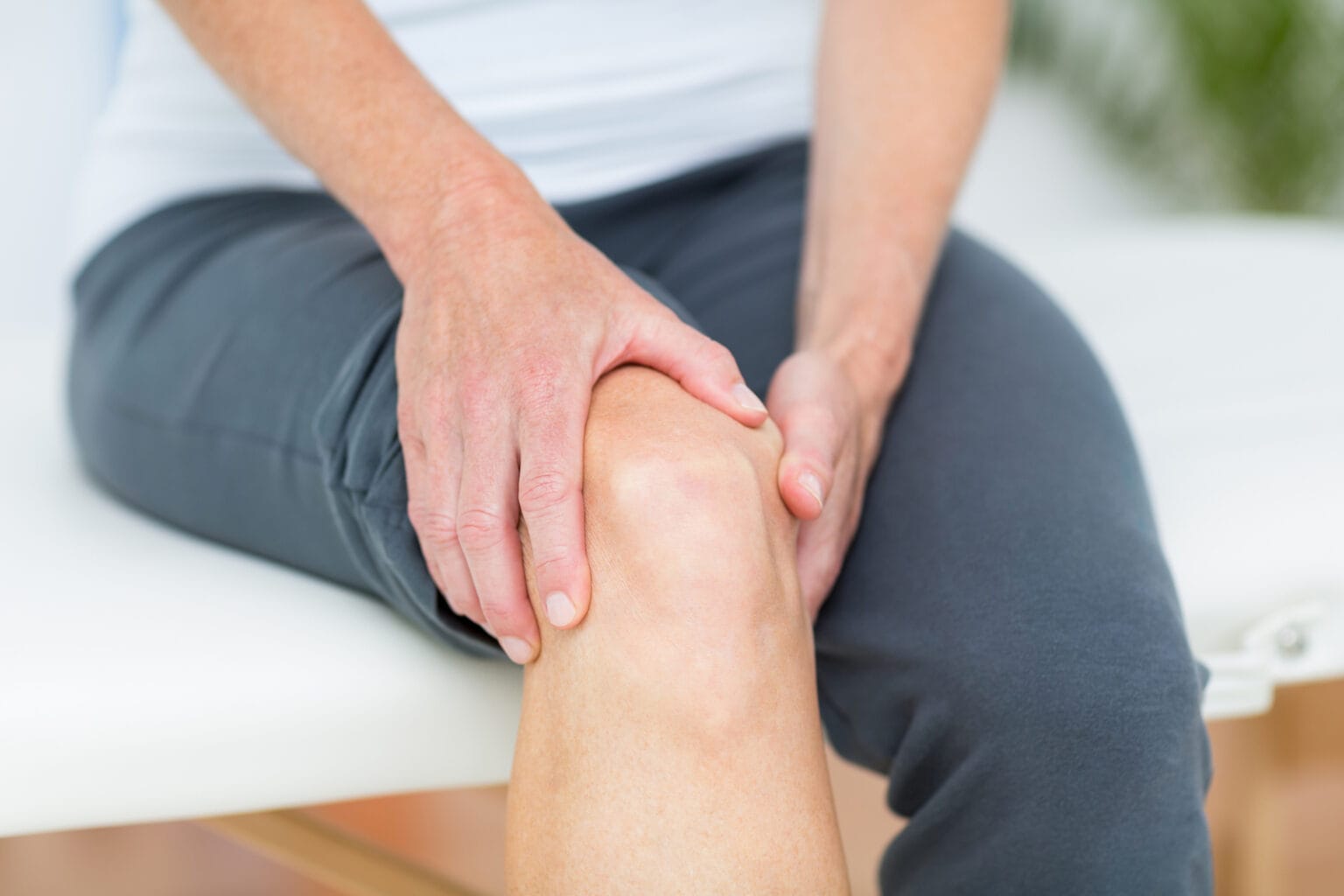 Knee Jokes that are Real Knee-Slappers You Knee-d to Hear! - ChildFun